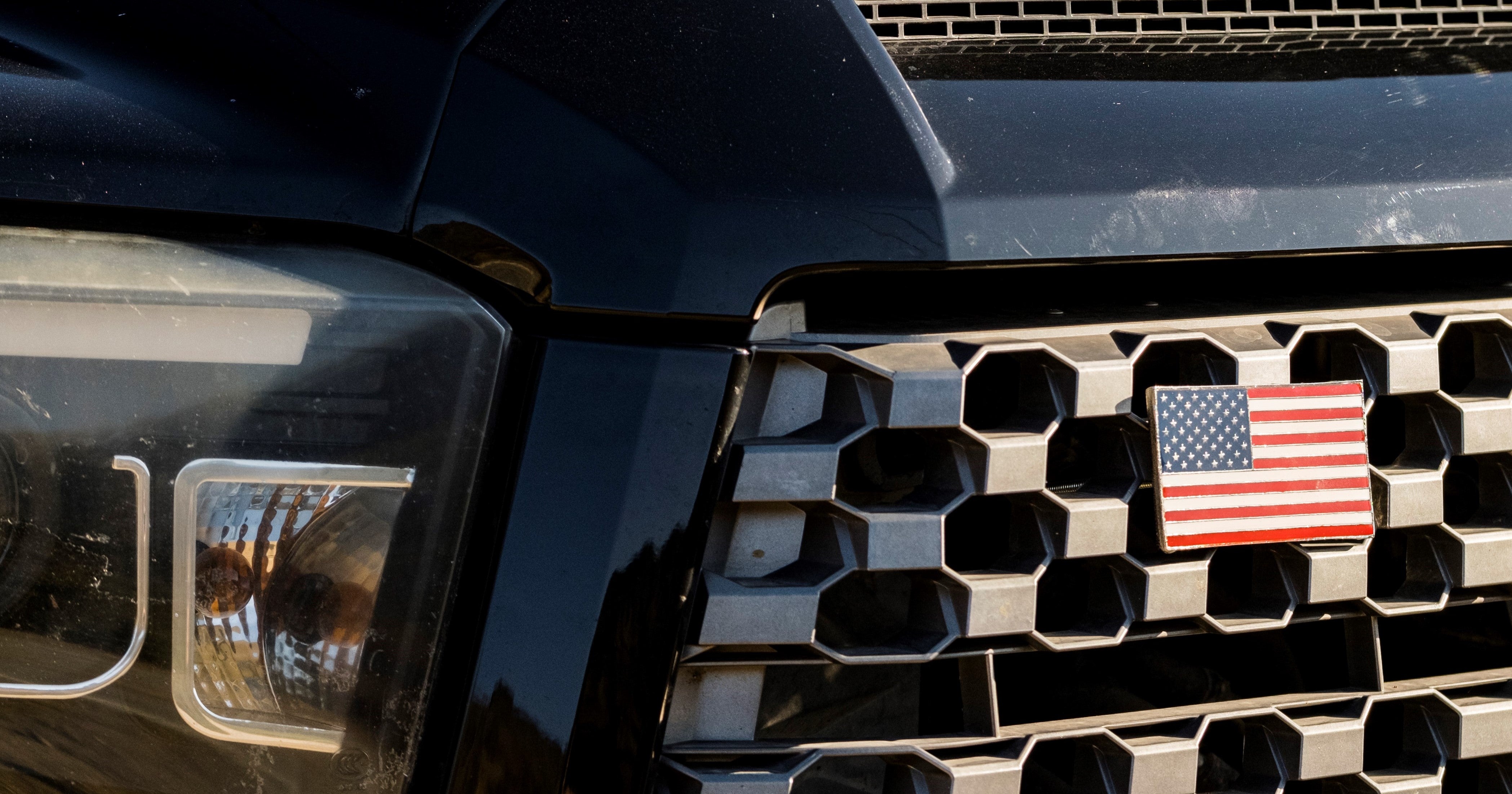 Car & Truck Custom Grille Emblems, Decorations & Ornaments - Grillie